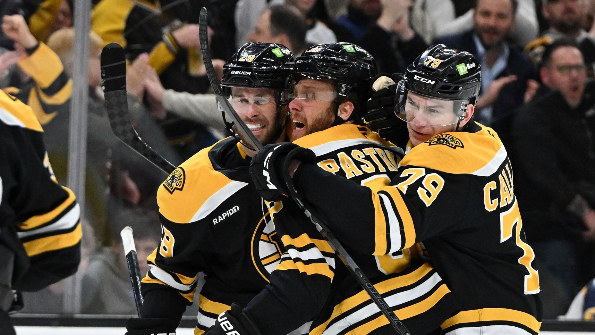 Tonight's NHL Games: Bruins vs. Islanders & More Matchups