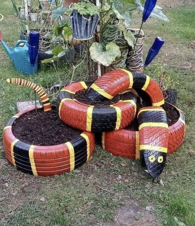 45 Brilliant Reused And Recycled Art Projects That Cleverly Avoid Waste