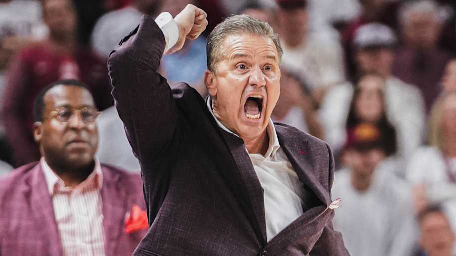 This Razorback Team Coming Together at Best Time for Calipari