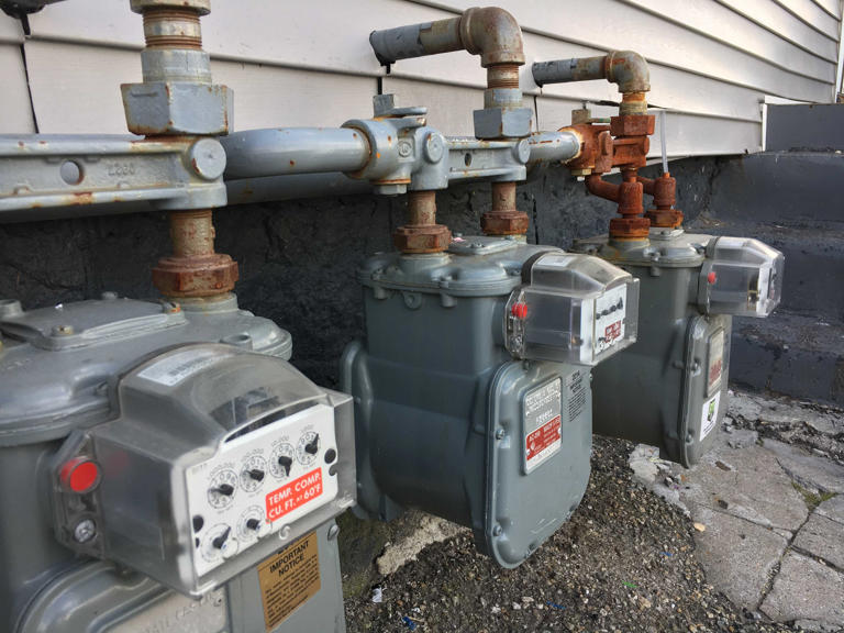 National Grid scraps plan to charge interest on Mass. gas bill cuts