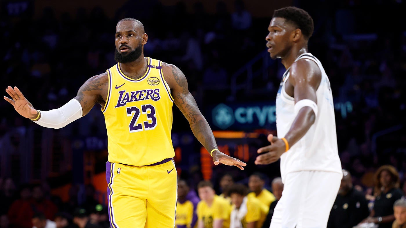 Anthony Edwards ejection: Wolves star fires ball into stands vs. Lakers ...