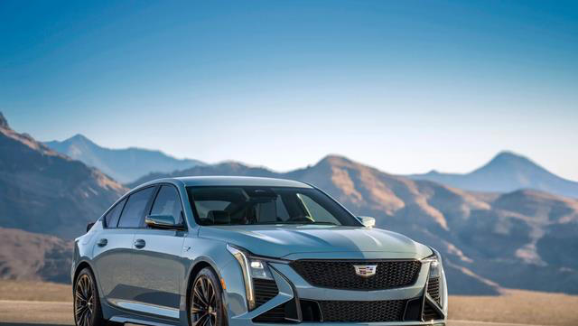 V8兄弟们V8，真男人开凯迪拉克CT5-V，6.2L大V8