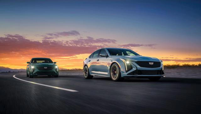 V8兄弟们V8，真男人开凯迪拉克CT5-V，6.2L大V8