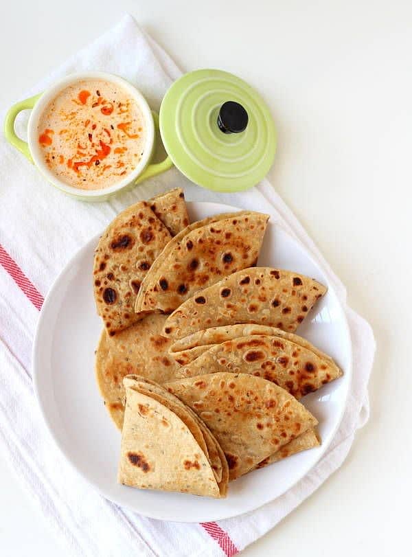 Achari Paratha Recipe: सिंपल पराठा से हो चुके हैं बोर, ट्राई करें चटपटा ...