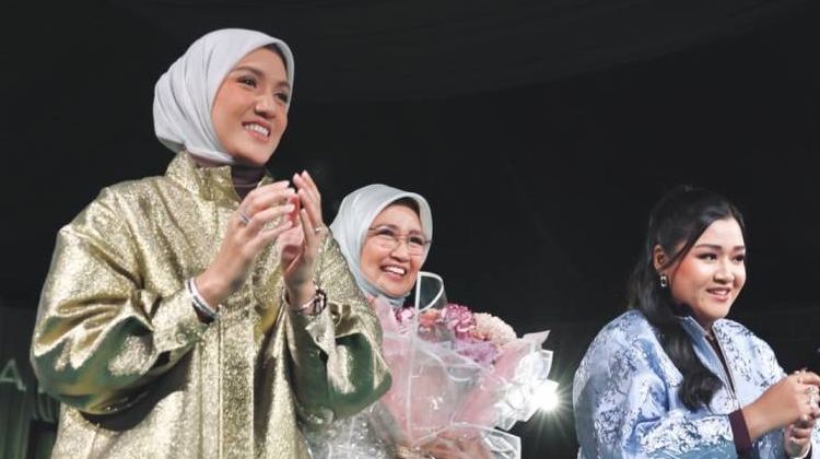 Ini Sosok Atya Sardadi, Istri Tersangka Korupsi Pertamina Kerry ...