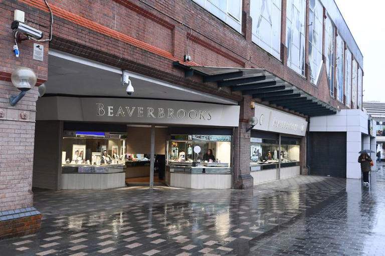 Major high street brand forced to close several stores across UK – see ...