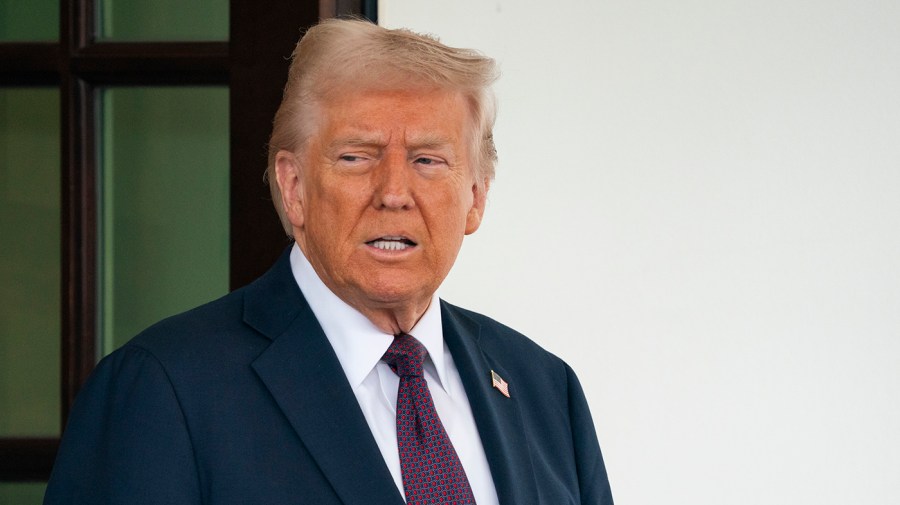 Shutdown clock ticks with Trump set to address Congress