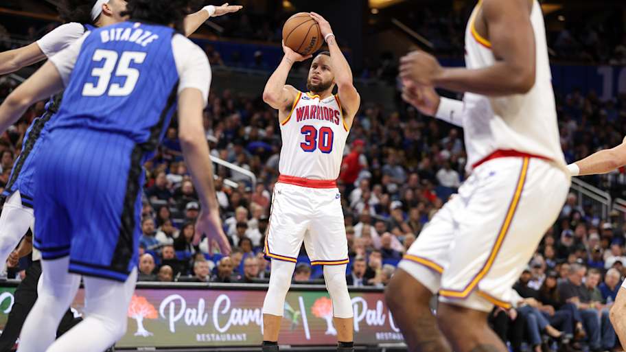 Steph Curry's 56, Warriors' 3rd-Quarter Surge Too Much for Magic