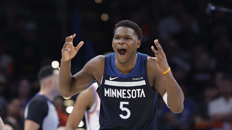 Anthony Edwards ejected against Lakers, will be suspended for Jazz game