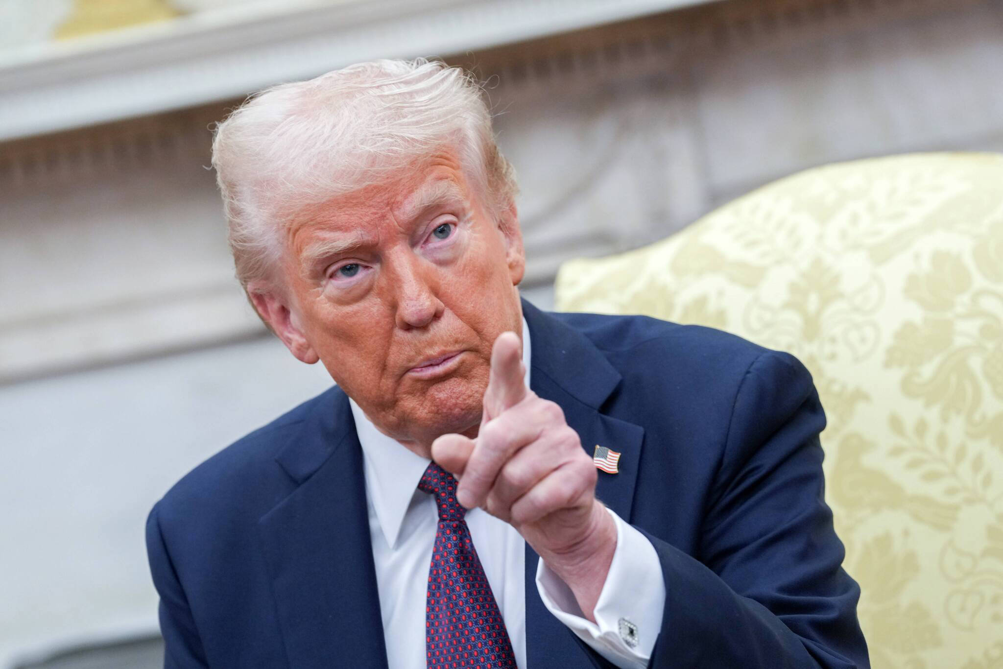 US-Richter stoppt Trumps Massenentlassungen: Was das für die Regierung ... US-Richter stoppt Trumps Massenentlassungen: Was das für die Regierung ...