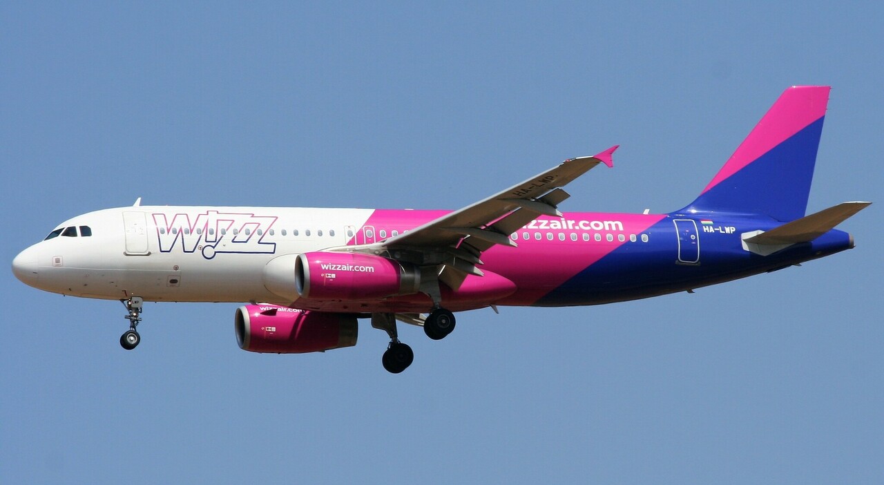 WizzAir annuncia la nuova rotta Roma Fiumicino - Birmingham: voli a ...
