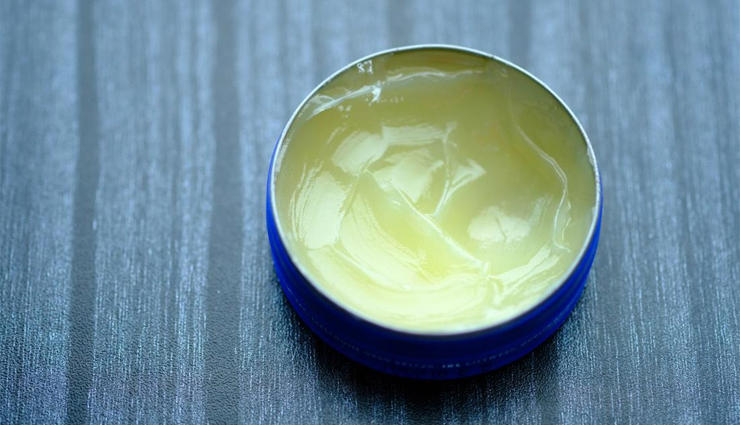 12 Home Remedies To Get Rid of Rashes on Inner Thighs