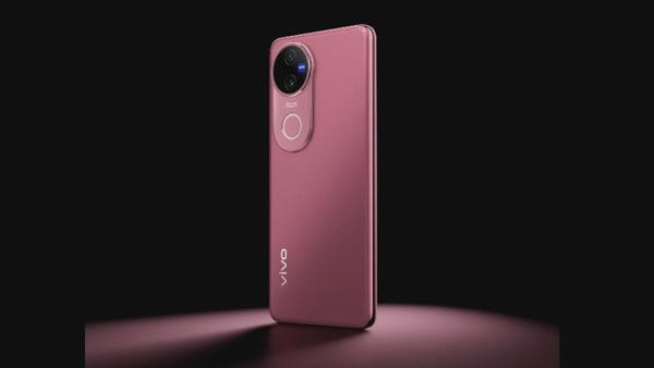 Vivo V50 Lite 4G surfaces on Google Play Console, design and other key specifications revealed