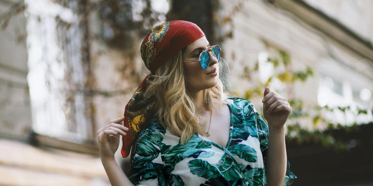 This trendy accessory will replace the cap for summer 2025