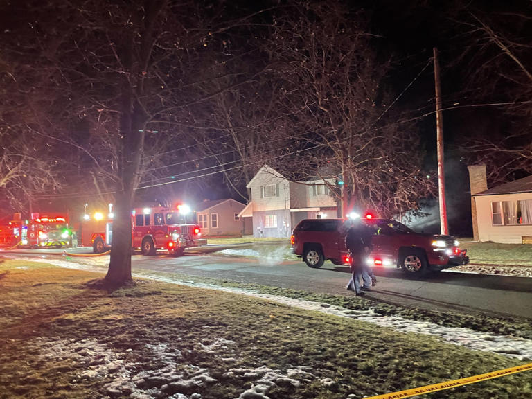 Firefighters battle garage blaze in Dimondale, Michigan