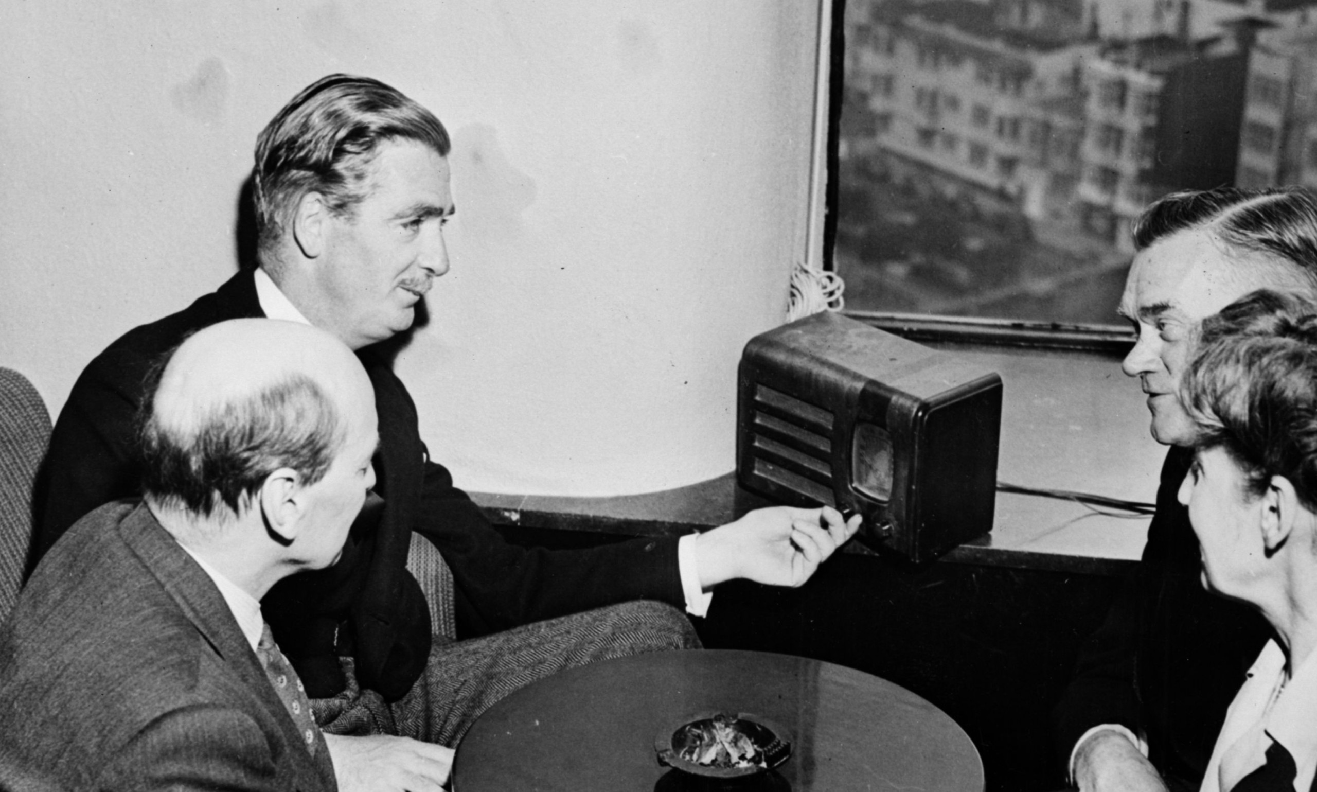 The world's most historic radio broadcasts