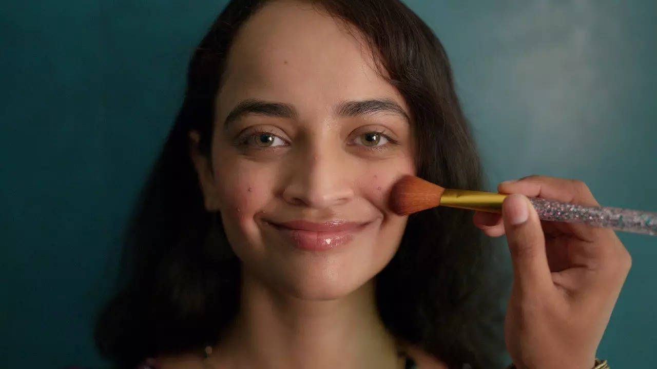 CBFC responds to no certification demand for 'Bad Girl'