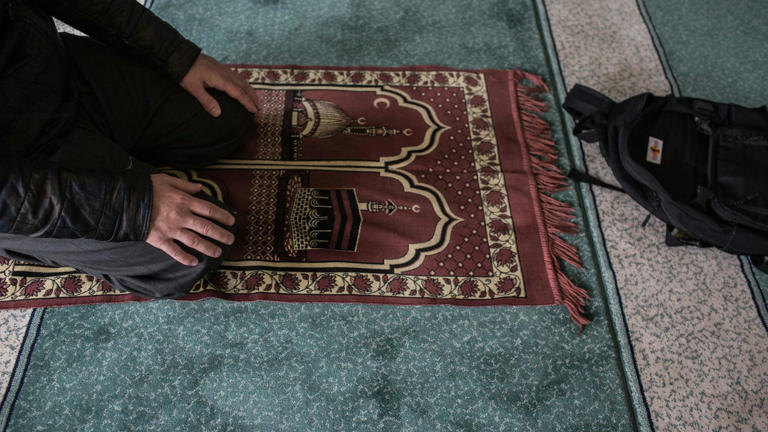 Ramadan 2025: Beginn, Dauer, Zeiten – Wann startet die Fastenzeit im ...
