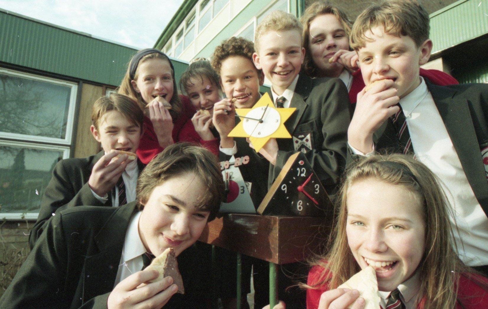 31 amazing picture memories of Preston in 1995 cataloguing life, people ...