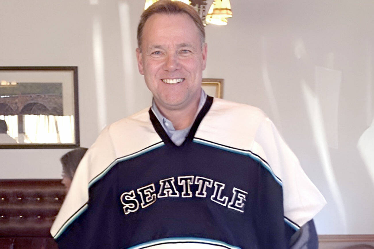 Former Clallam County administrator dies