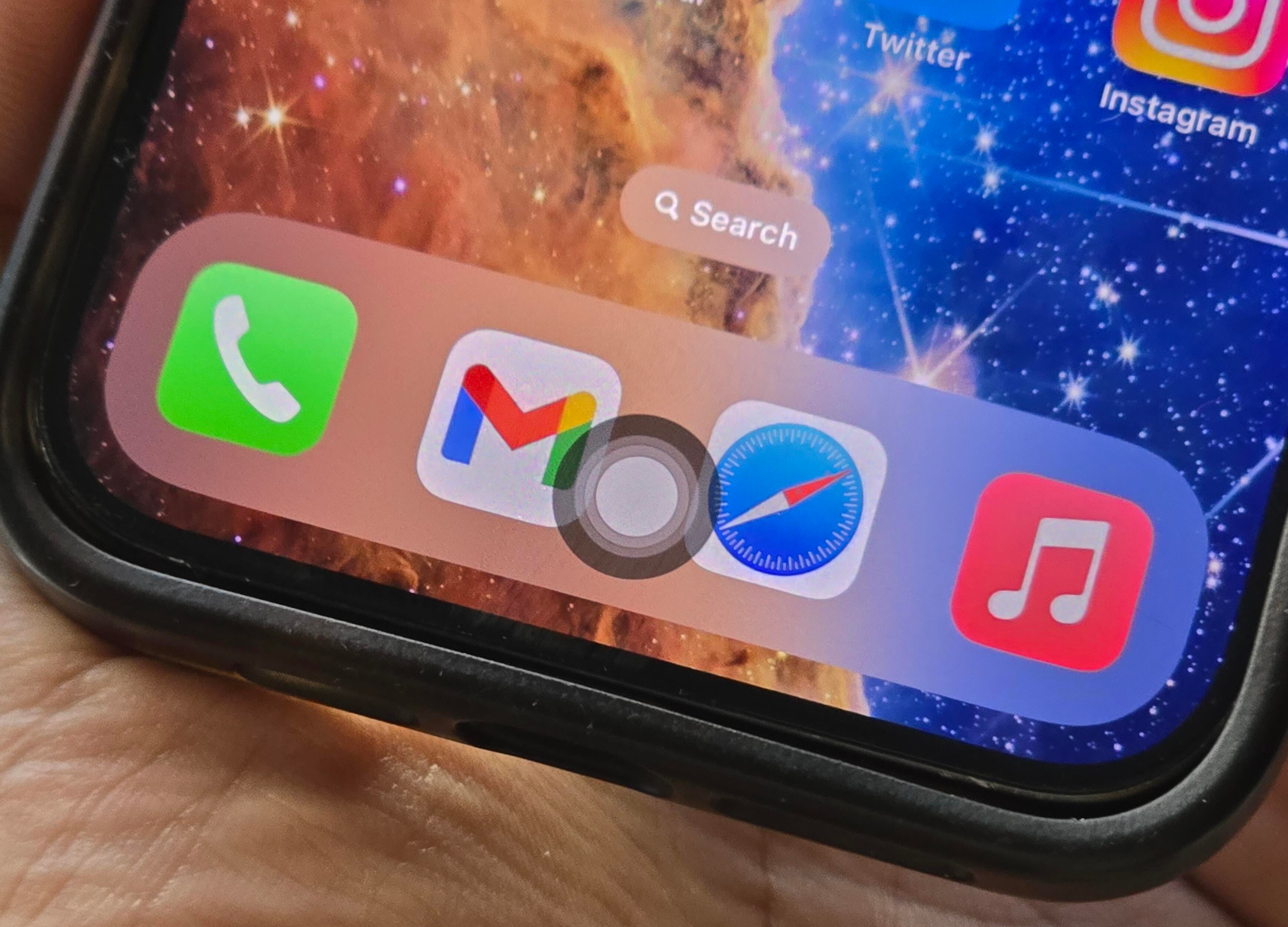 The iPhone No Longer Has a Home Button, but There's a Trick to Getting ...