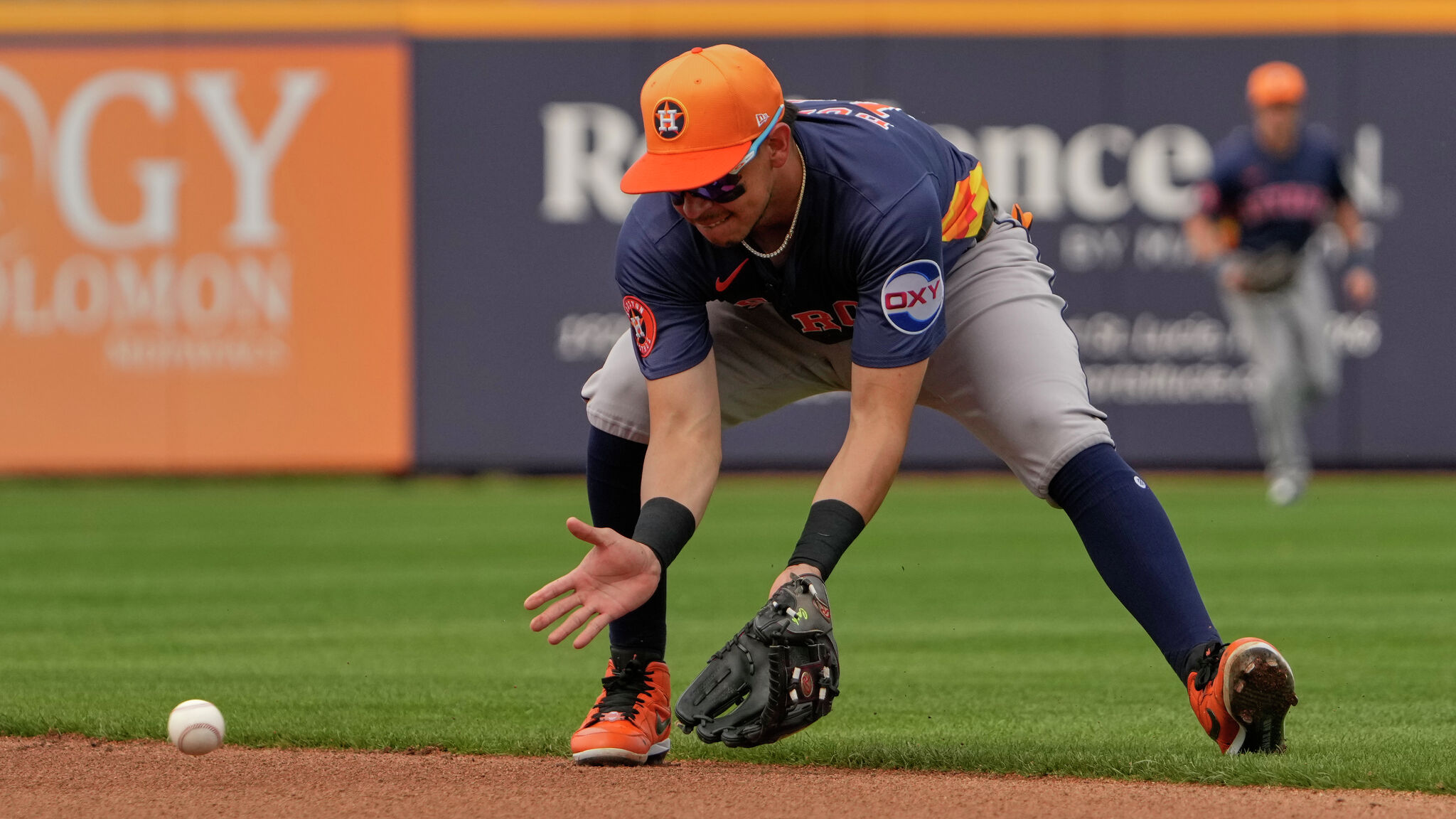 Houston Astros' reformed infield looks to lift team's defensive metrics ...
