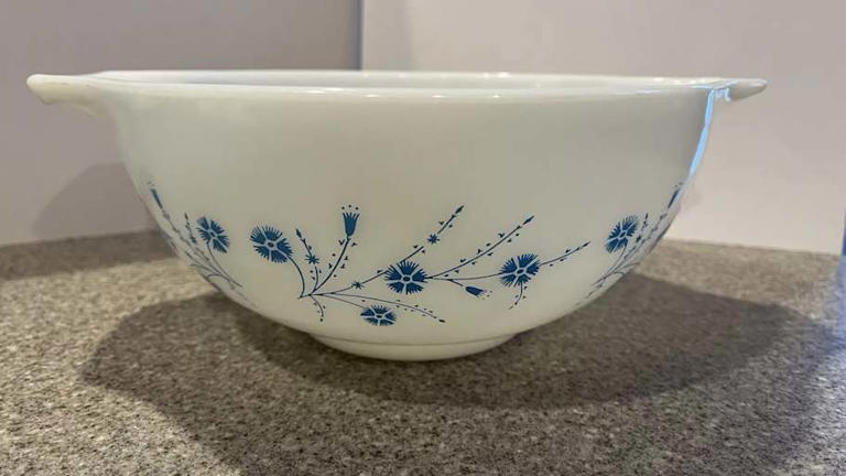 7 of the Most Valuable Vintage Pyrex Dishes That Are Worth Collecting
