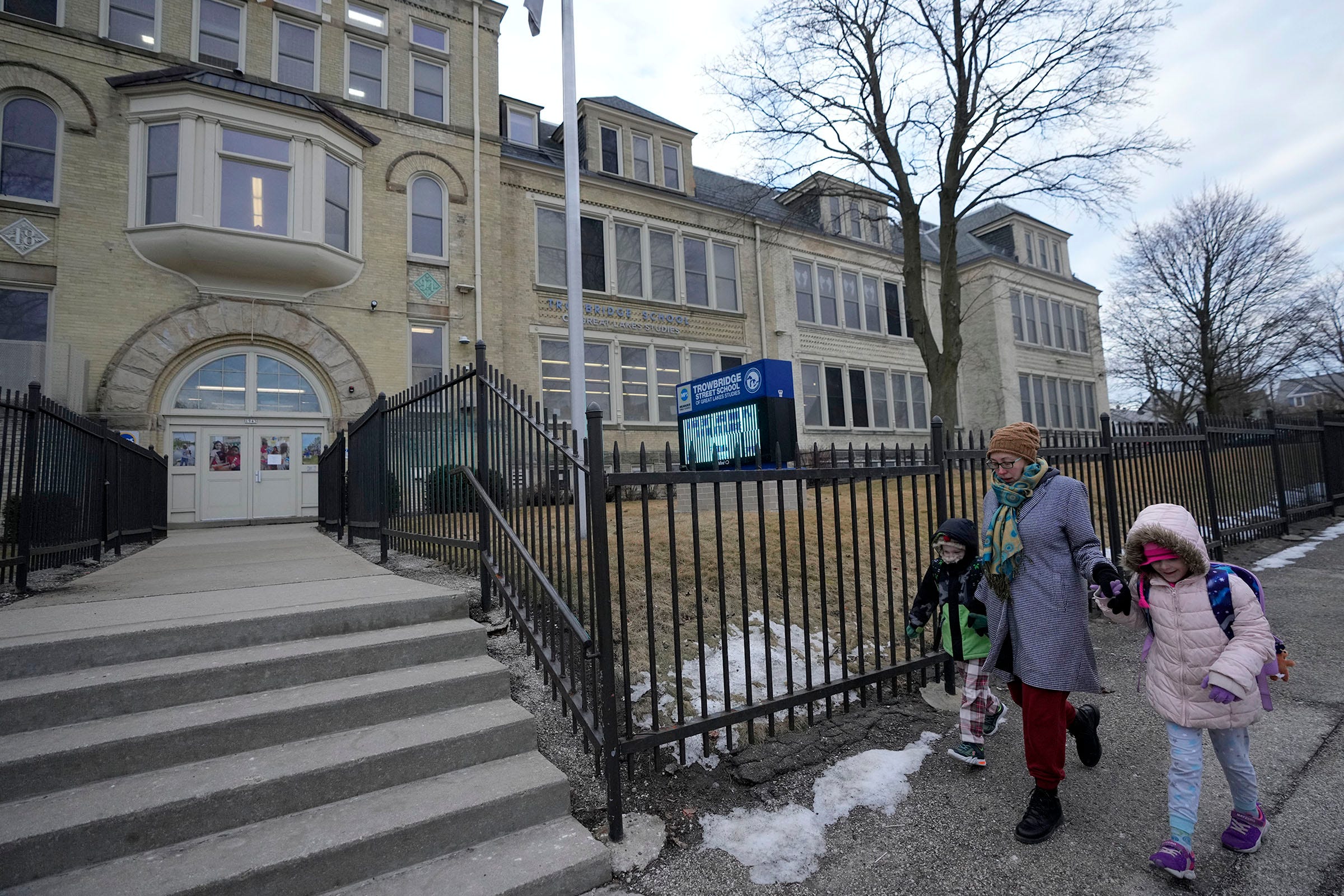Trowbridge School ordered to close temporarily to address lead hazards ...