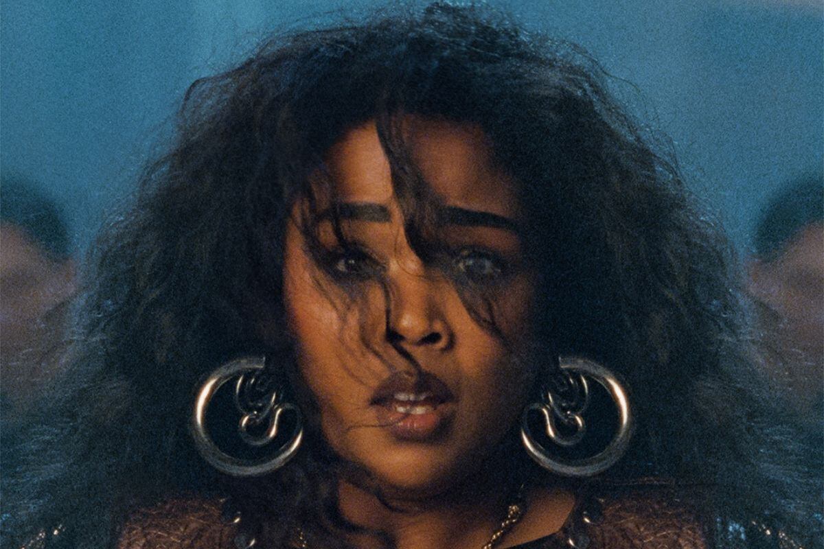 Lizzo Enfrenta Demanda por un Snippet y Referencia a Sydney Sweeney