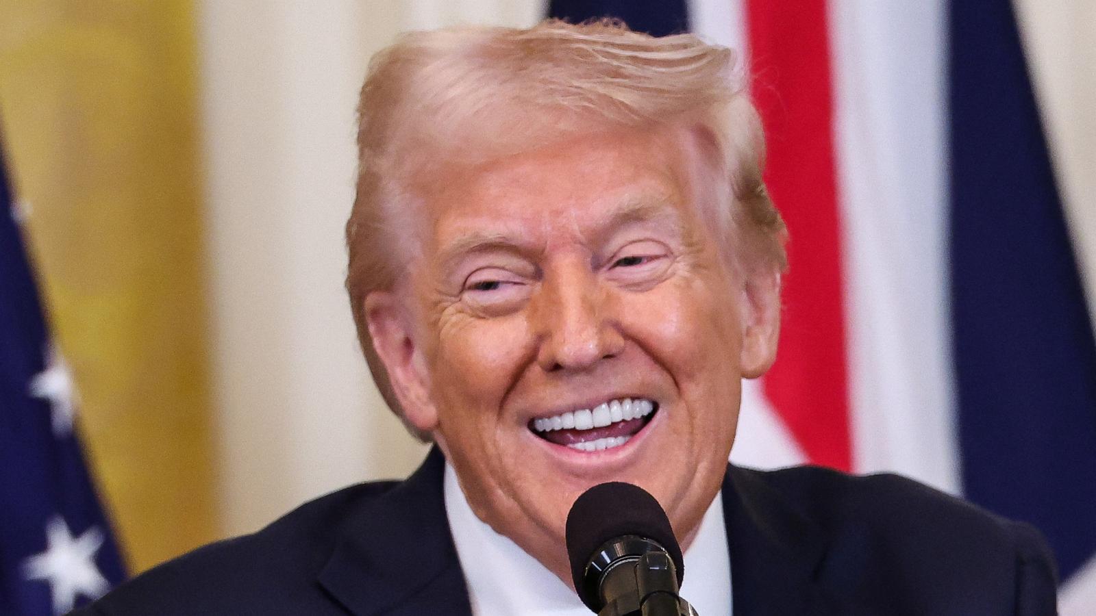 Trump to sign executive order making English the official US language