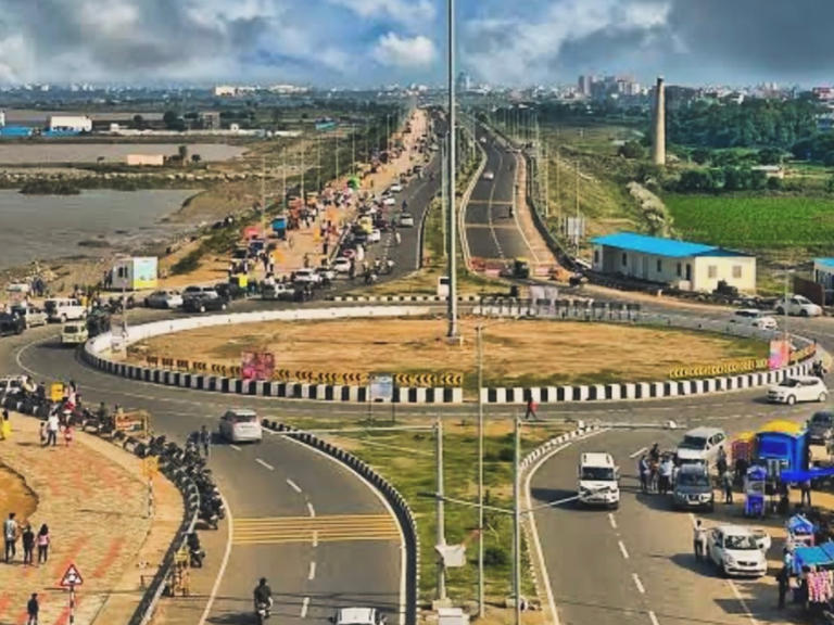 Buddha Smriti Park to Marine Drive: Top 10 Places To Visit In Patna