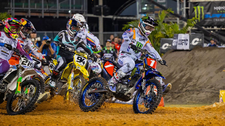 Supercross 2025 Round 8 in Daytona: How to watch Saturday's race, start ...