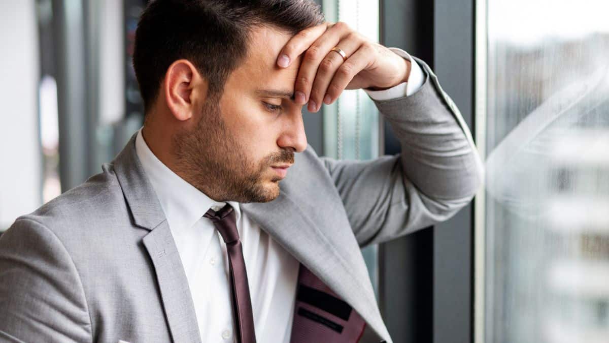 15 Overlooked Workplace Behaviors That Could Be Costing You Promotions