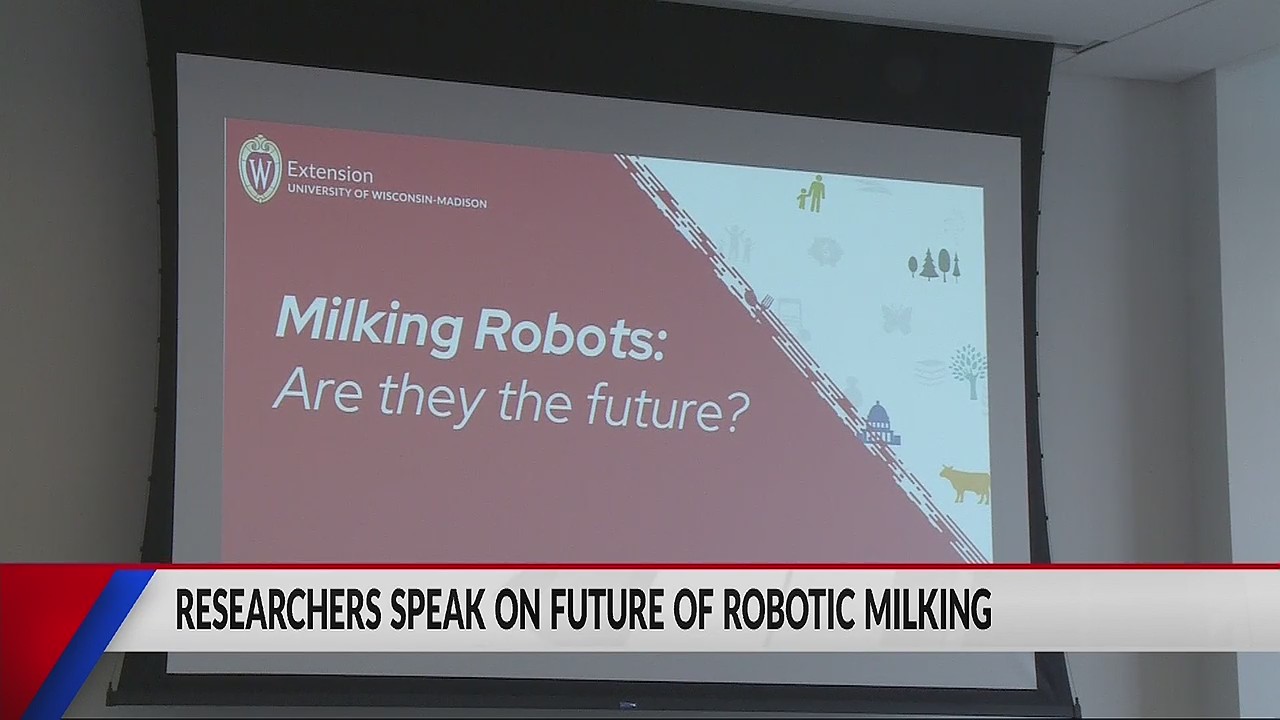 Future of robotic milking meeting takes place in Eau Claire