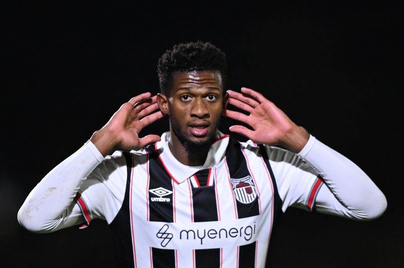 Car crash setback for 'really interesting' Coventry City prospect ...