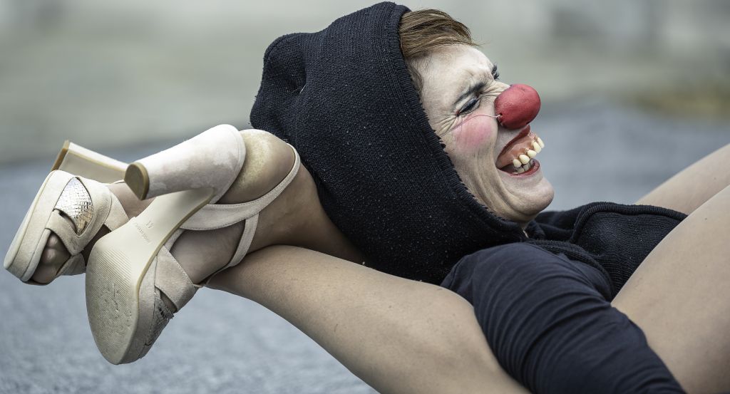 Du rire aux larmes avec More Aura de Véronique Tuaillon dimanche 16 ...