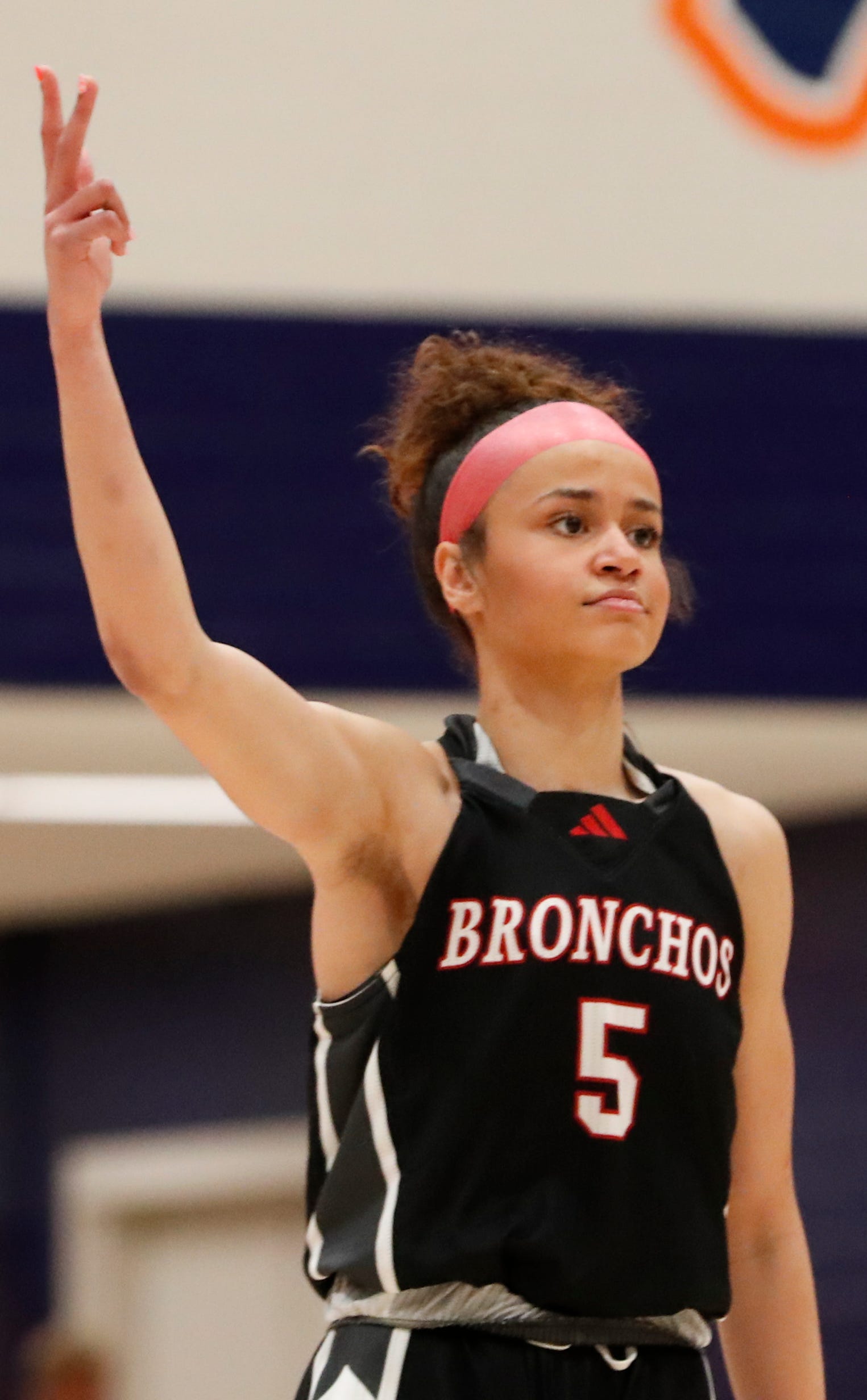 Lafayette Jeff basketball guard Maya Layton makes Division I commitment ...