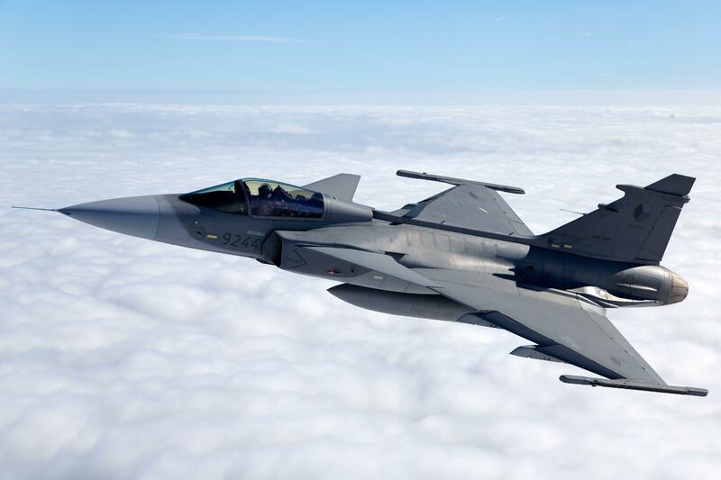 Simon Harris is 'convinced' that Ireland needs its own squadron of ...