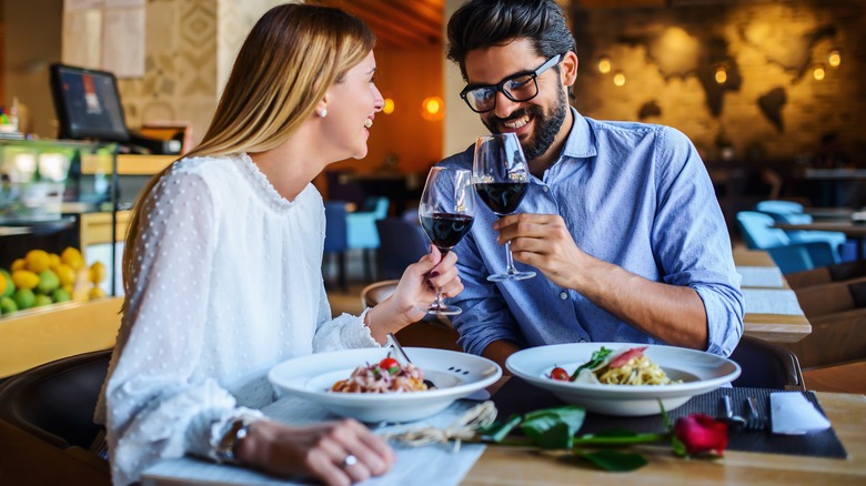 14 Red Flags An Italian Restaurant Isn't Exactly Authentic