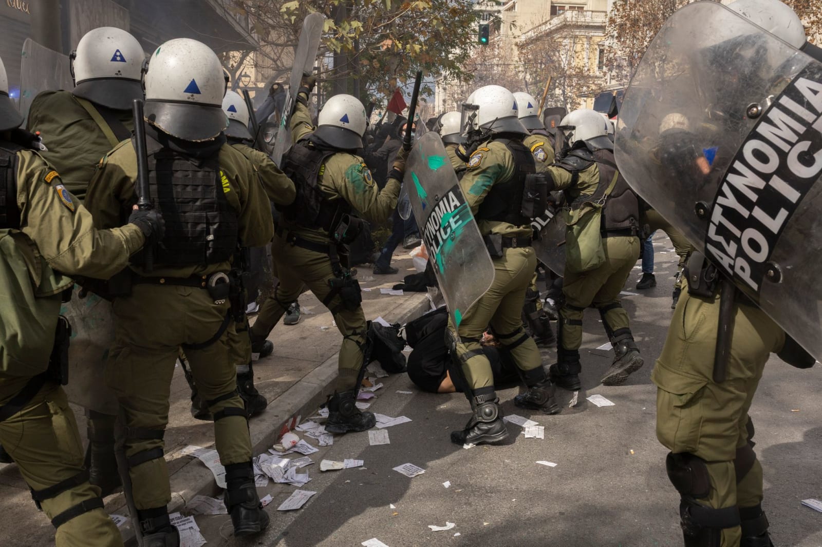 Riots follow demonstrations in Greece