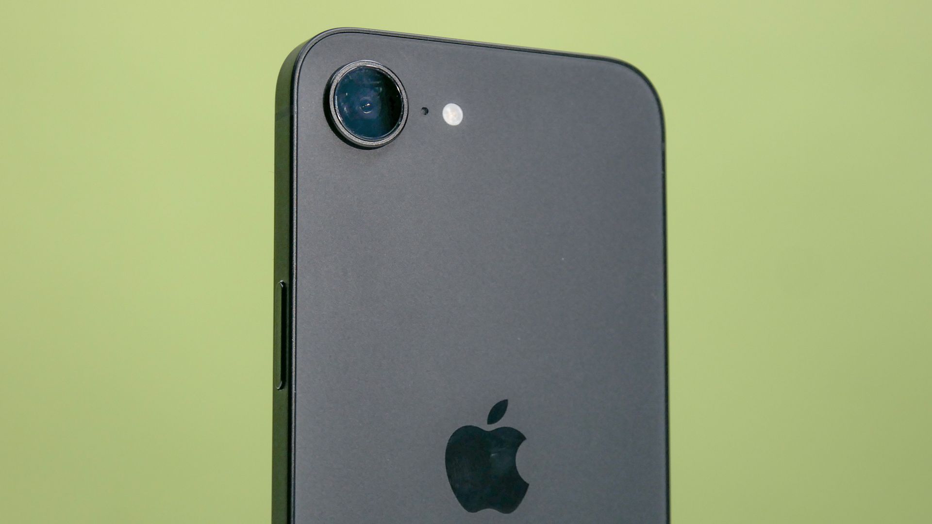 Apple thinks iPhone 16e buyers won't miss MagSafe — and I think they're right