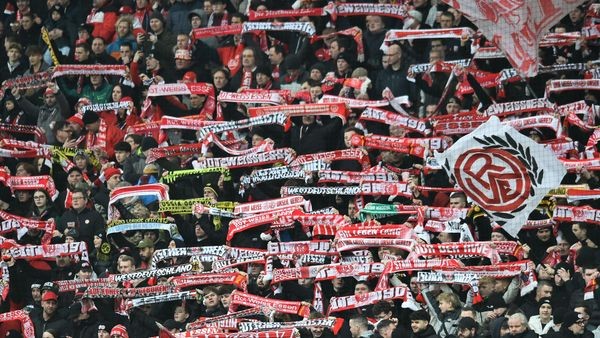 RWE-Fans begeistern Koschinat: „In Essen alles ein bisschen lauter“