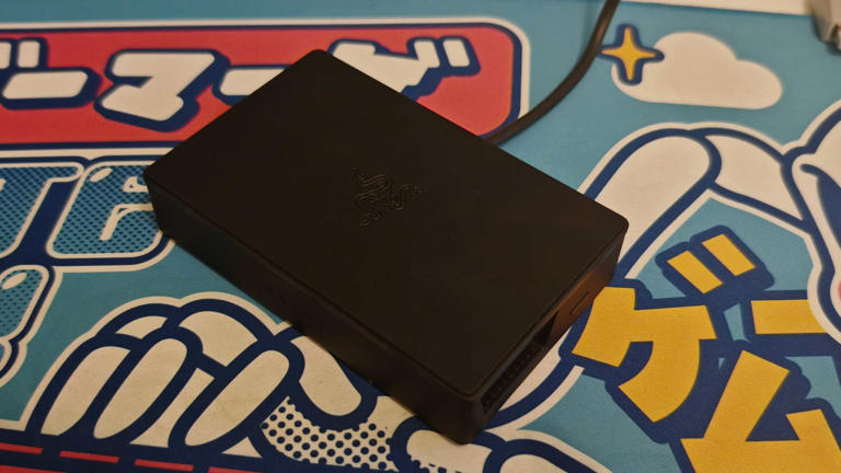 The Razer Handheld Dock Chroma offers Steam Deck owners a premium ...