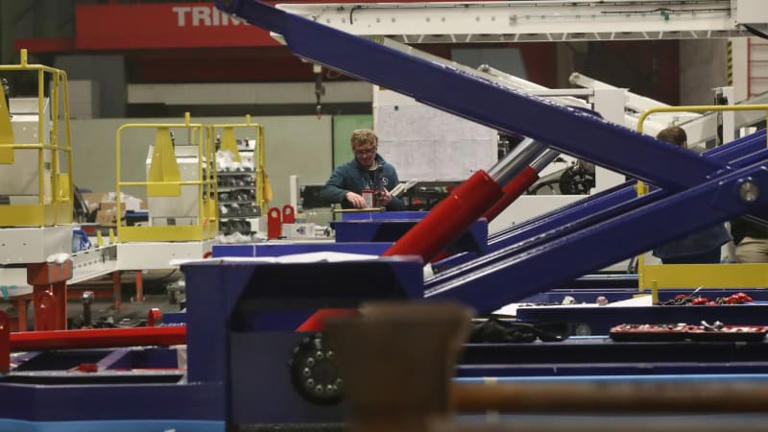 Ostroj investuje přes 150 milionů do částečně robotizované kovací linky ...