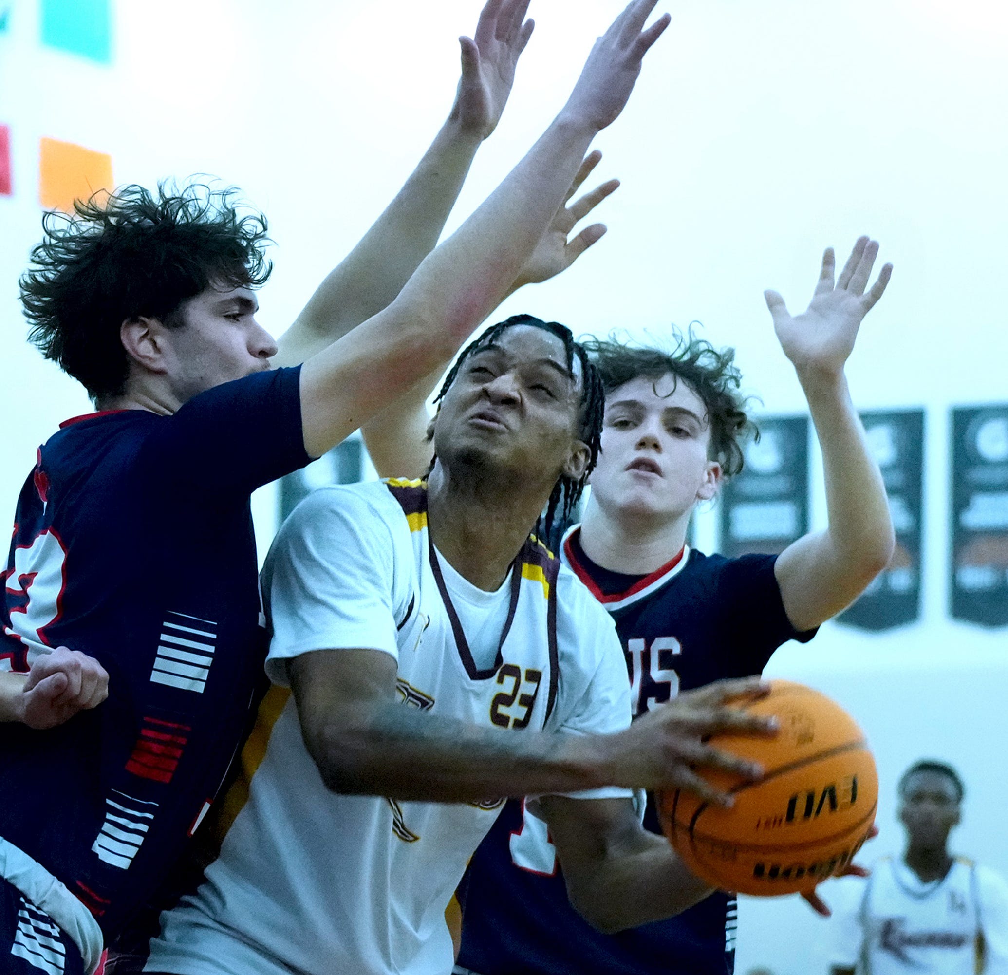 Who will play for the RIIL Division III boys hoops championship? Here's ...