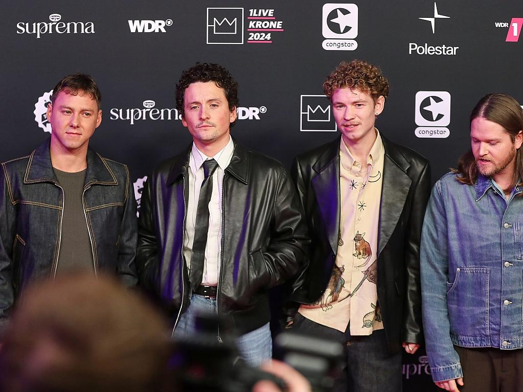 "Provinz" an Album-Charts-Spitze - Oimara führt weiter bei Singles