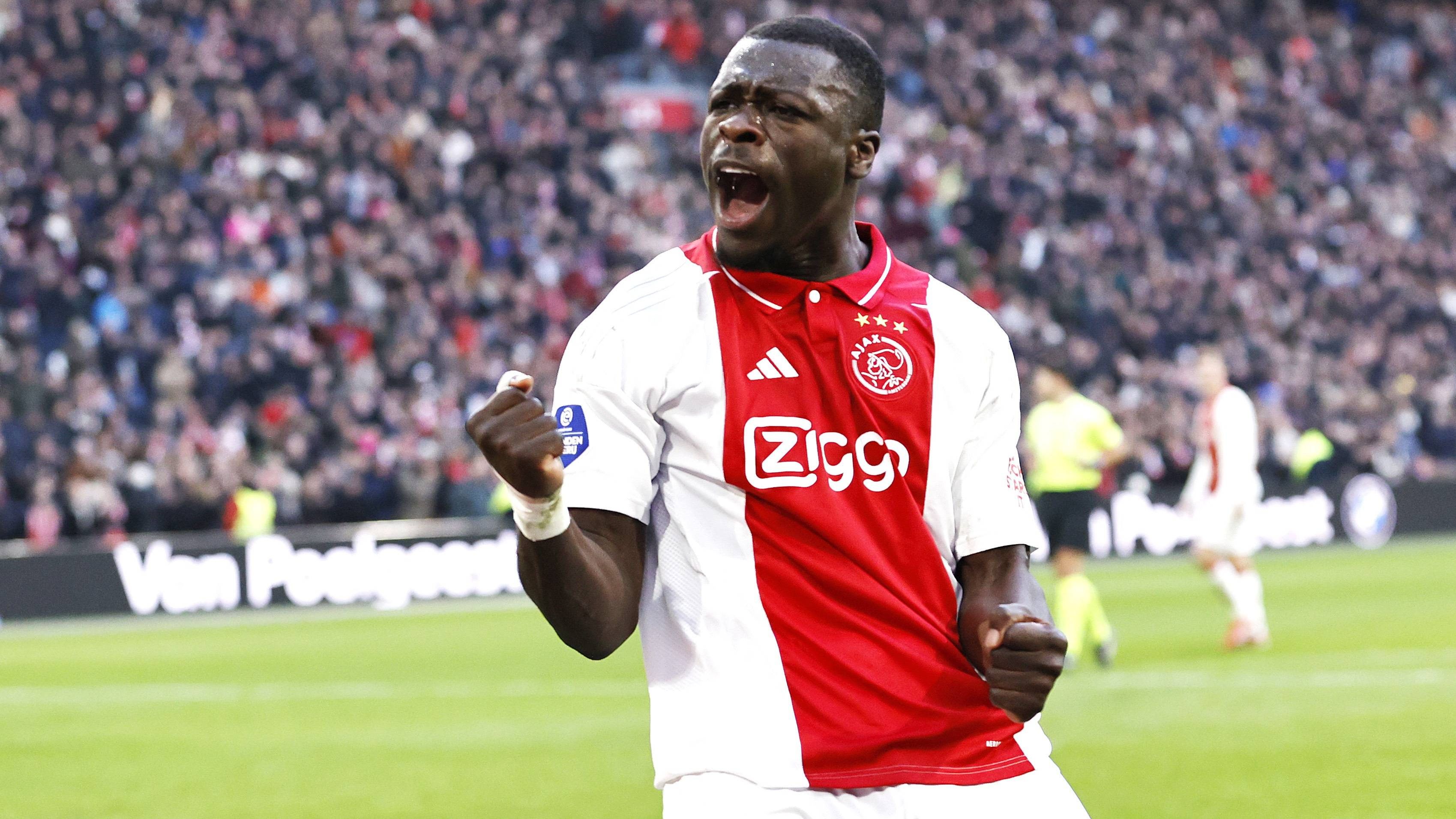 Brian Brobbey: 'Hij was een beetje zenuwachtig en rustiger dan bij Ajax'