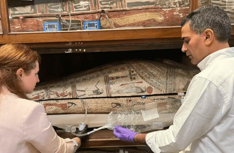 How do mummies smell? Like pine, cedar, juniper, myrrh, and frankincense