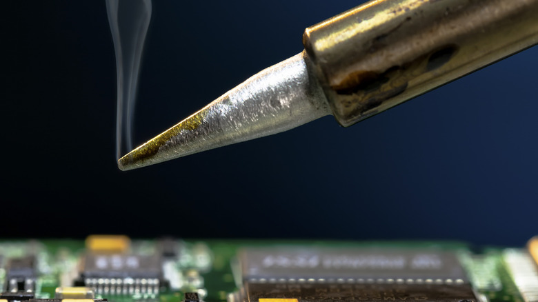 Who Makes The Pinecil Smart Soldering Iron & How Much Does It Cost?