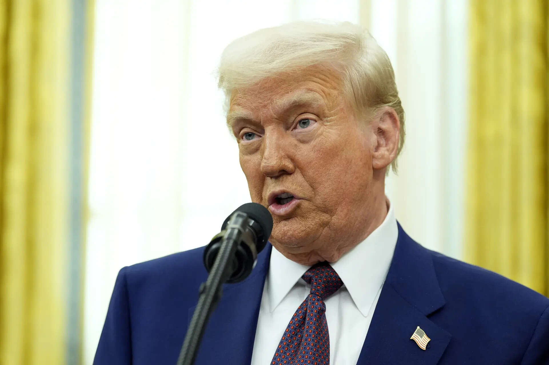 Trump administration's NIH layoffs total 1,165 people, internal email shows